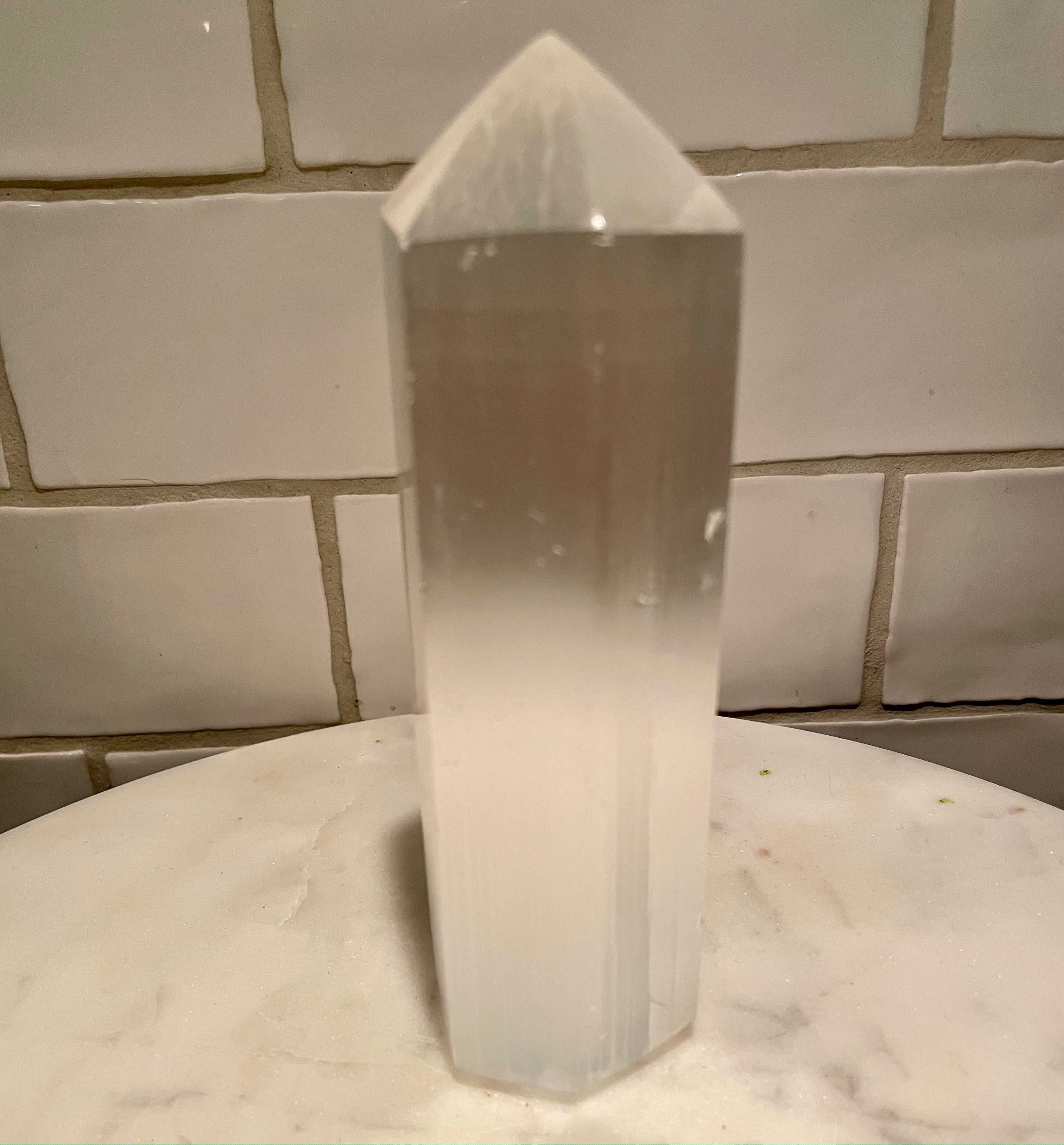 THE MAGIC SELENITE CRYSTAL GENERATOR, INTERIOR - The Stone of Purity ...